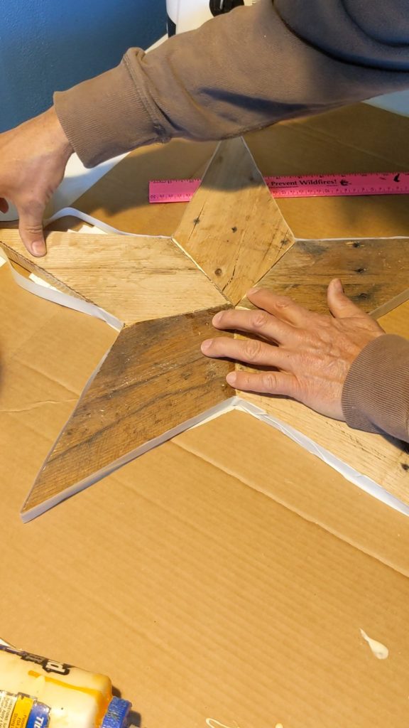 How to build a wooden star
