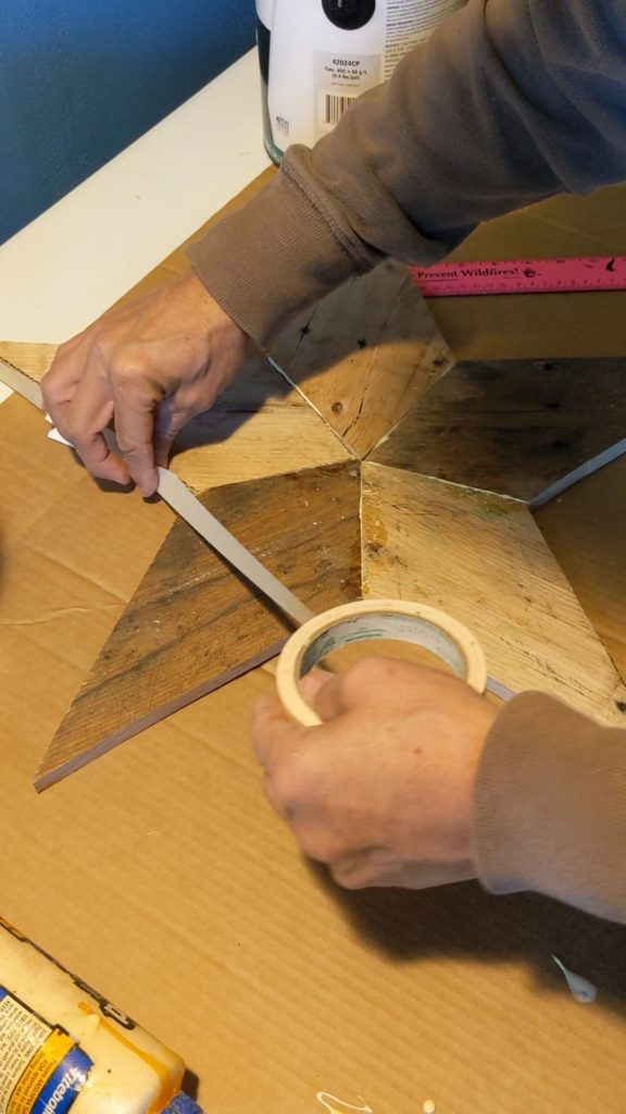 How to build a wooden star